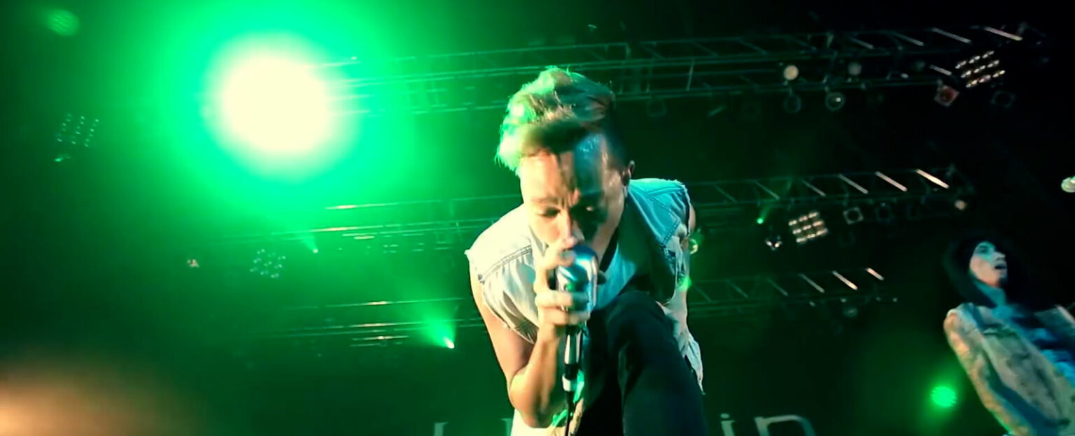 coldrain Behind The Curtain Shibuya, Japan – INNI VISION